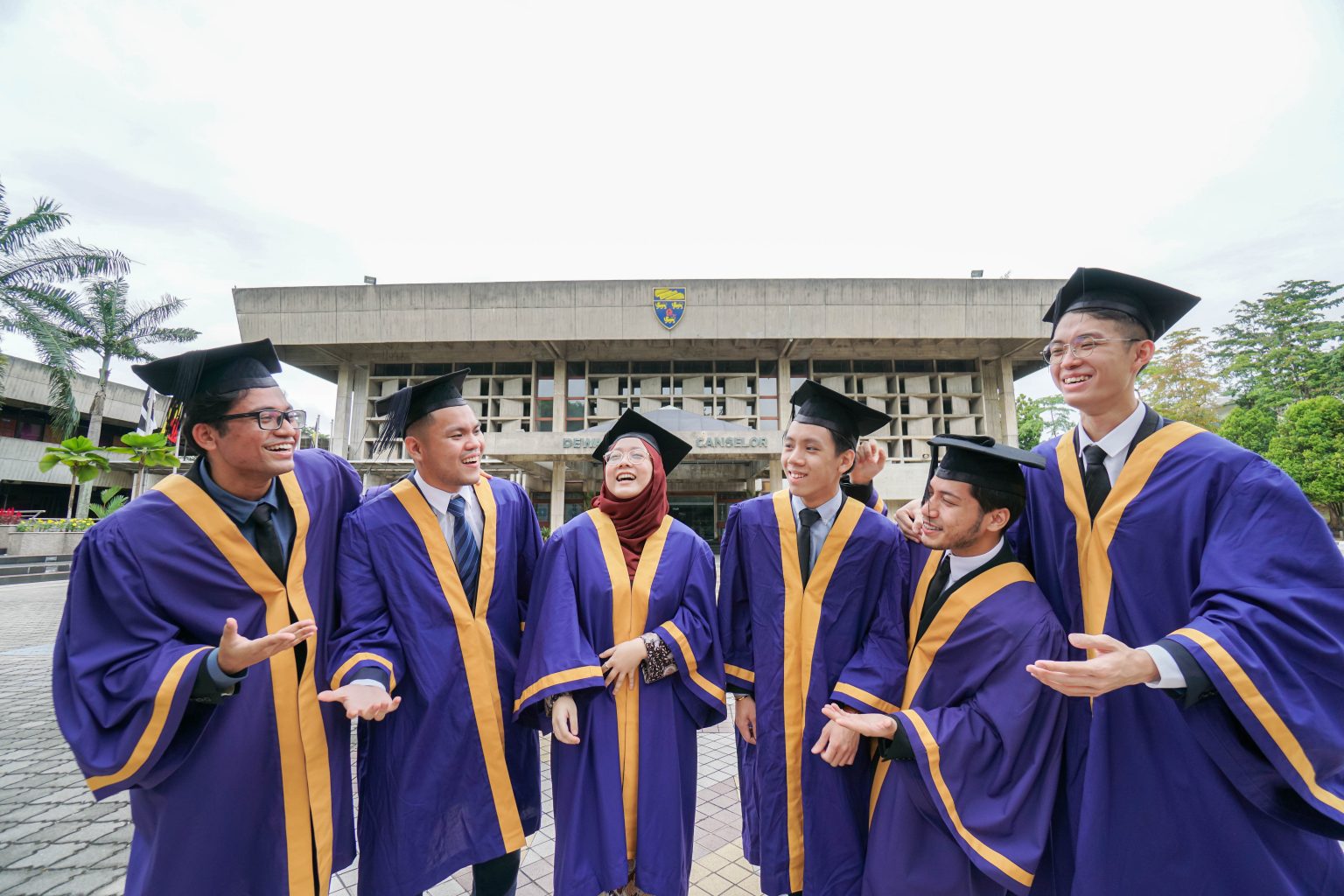 Diploma Universiti Malaya - Completion In 24 Month