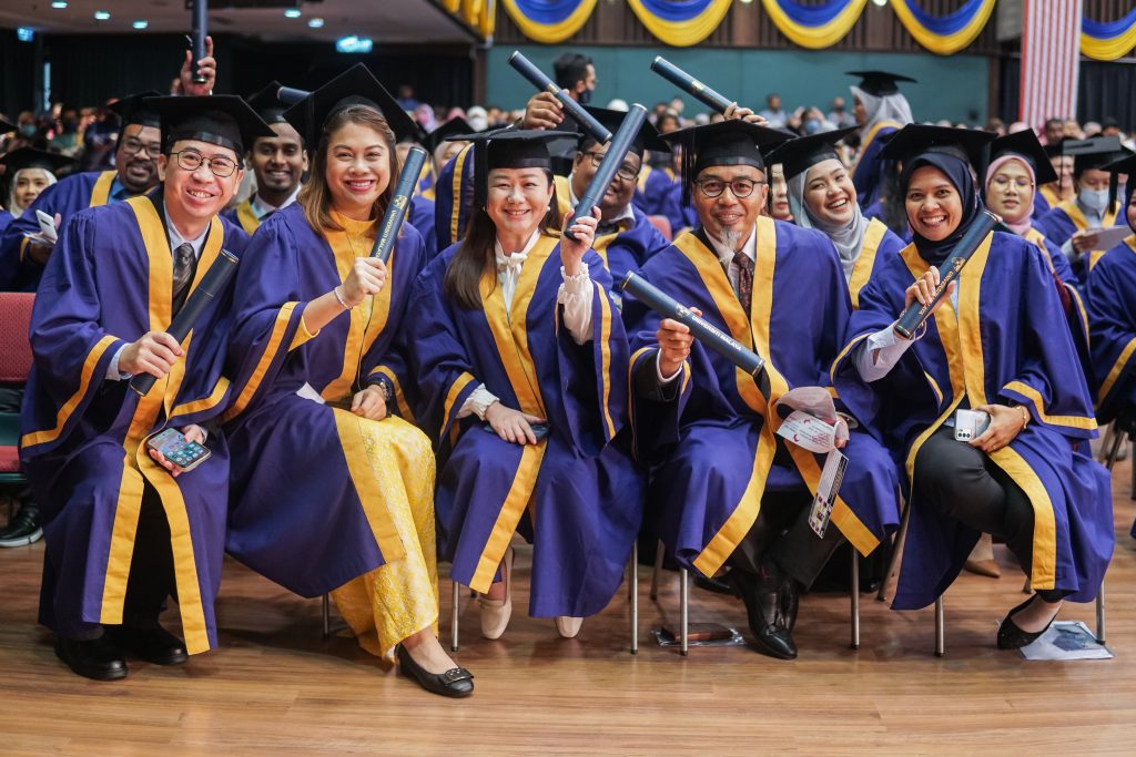 Laluan Akademik Diploma Eksekutif - Executive Diploma UMCCed